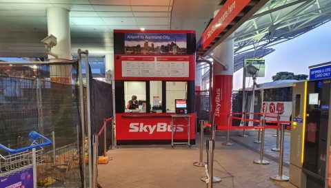 HOW TO GET FROM AUCKLAND AIRPORT TO CITY | CHUR NEW ZEALAND