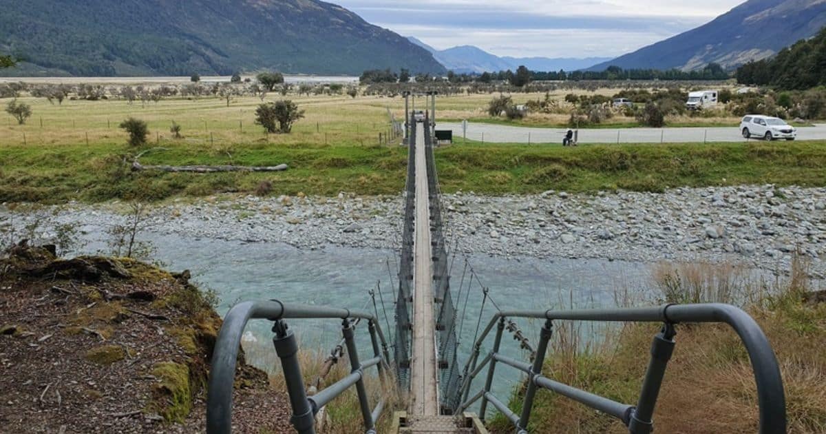 LAKE SYLVAN TRACK | SNEAKY BEAUTIFUL WALK (6KM)